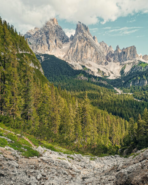 Most beautiful lakes in the Dolomites